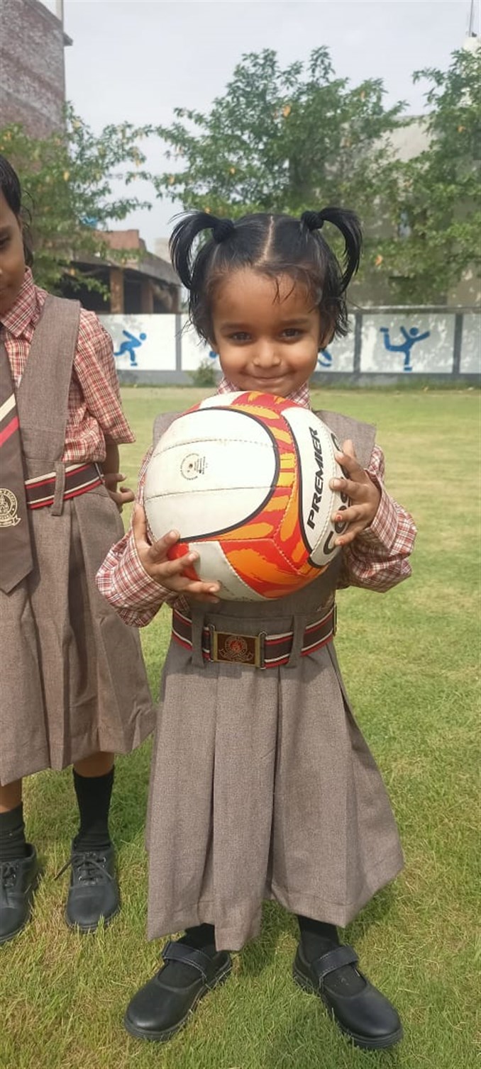 Class LKG Saturday Activity